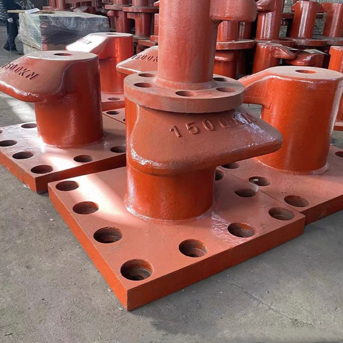 1500KN T Type Cast Iron HT200 Bollards in Ship Boat Bollard Polished ...